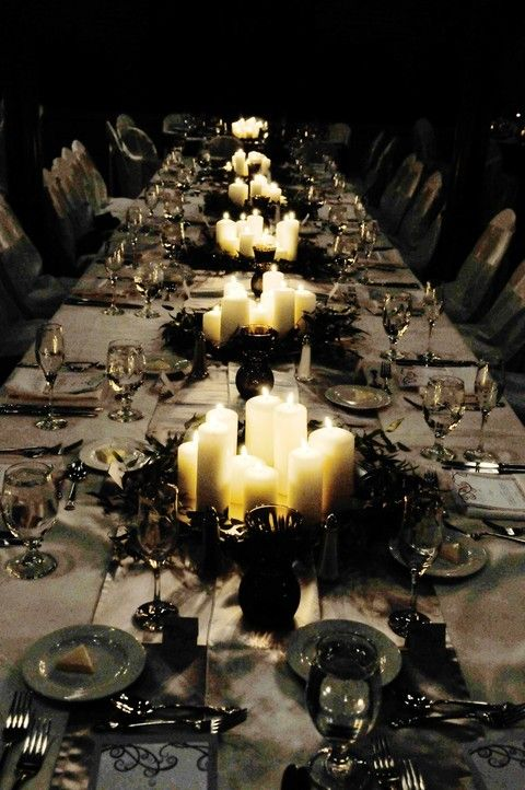 Spectacularly Spooky Table Settings – A Vintage Address